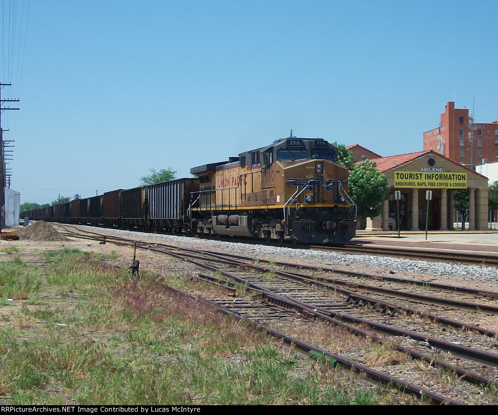 UP 5710 DPU on westbound UP empty coal train